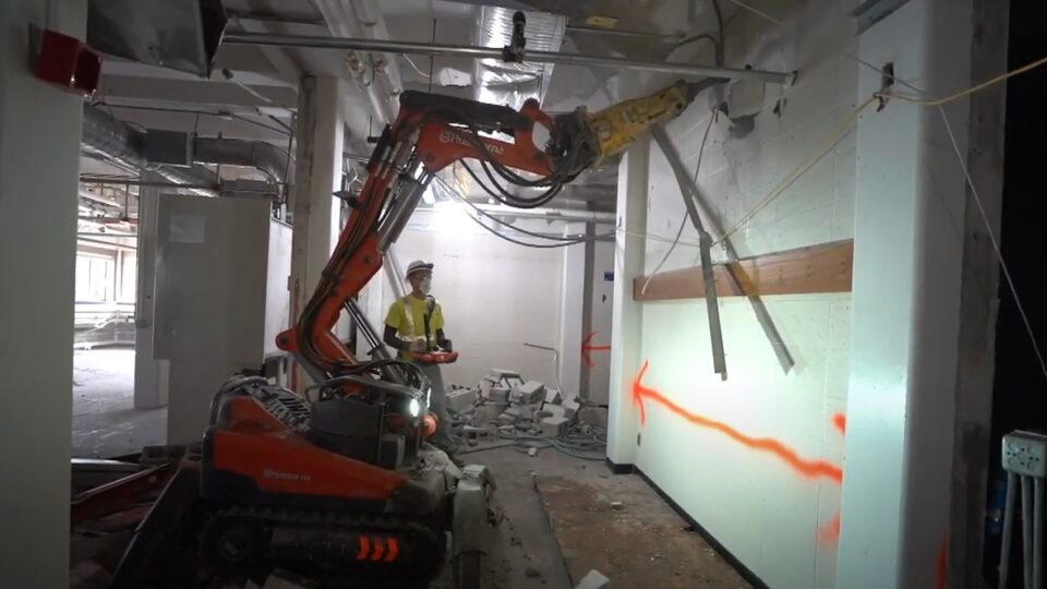 Build Me Up: The Rising Trend of Self-Perform Work in Construction ...