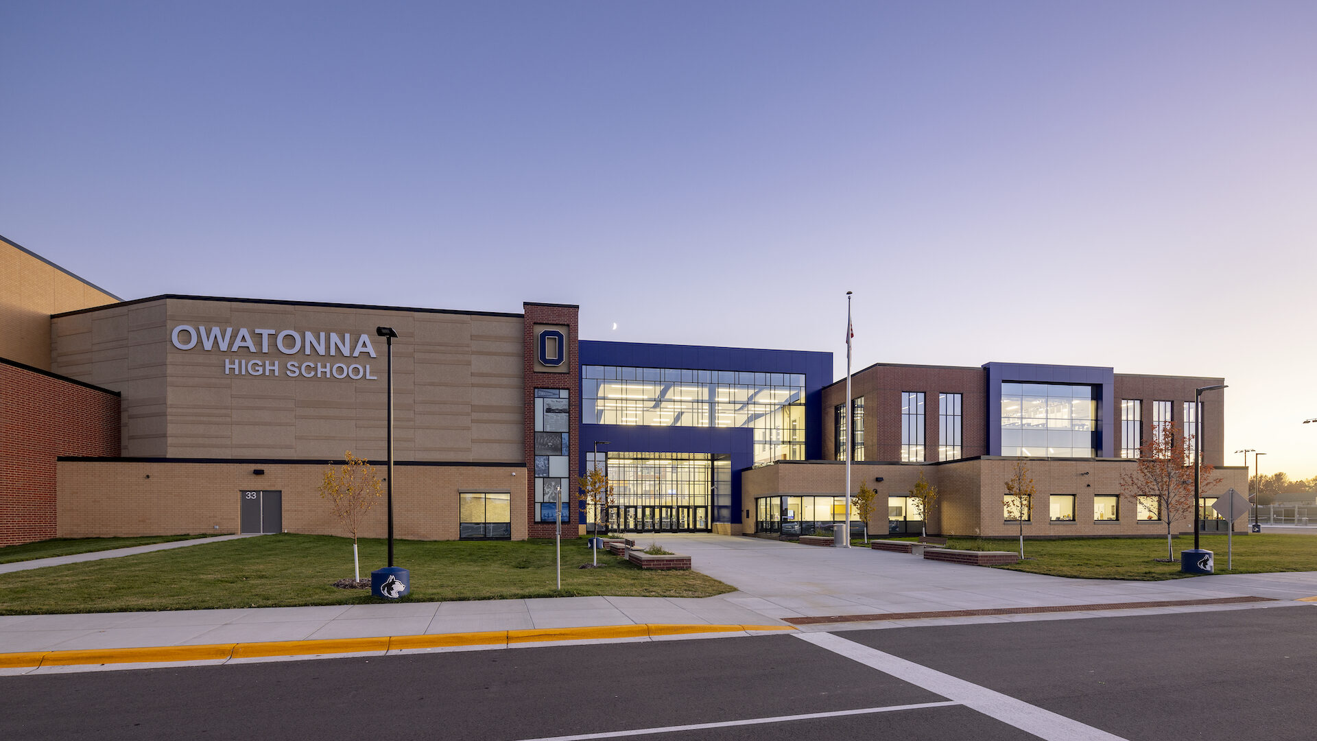 Owatonna High School - Kraus-Anderson
