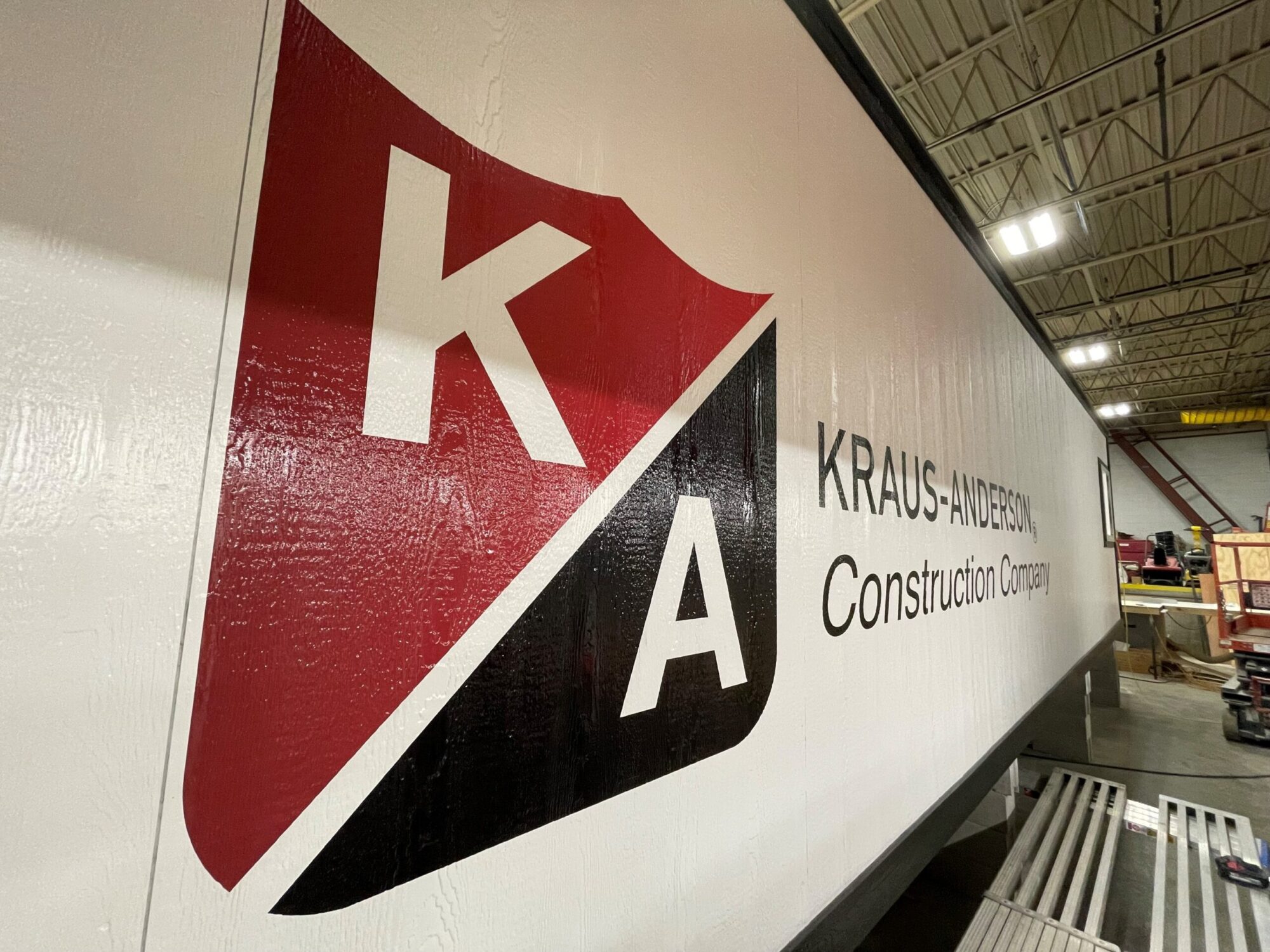 Signs of Construction: The Graphics Department at the Kraus-Anderson ...